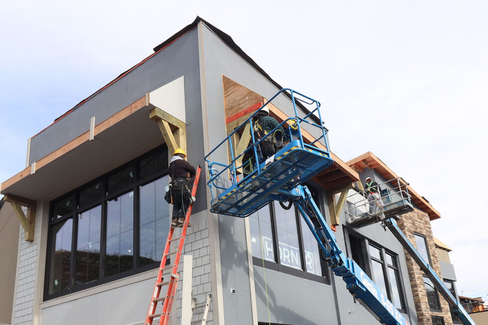 Ensuring Safety in Elevated Construction Work: Best Practices and Precautions - ProfitDig